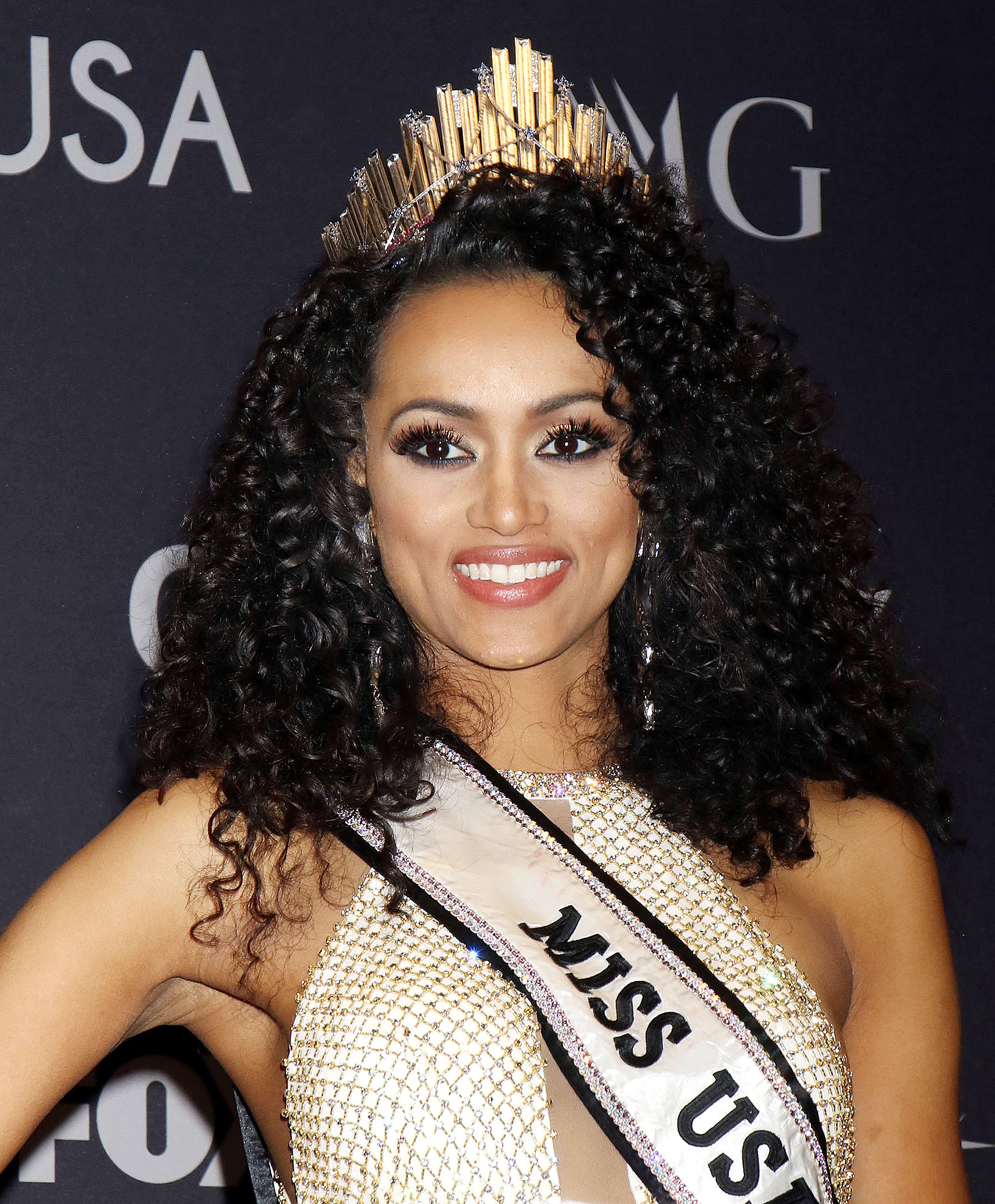 Nuclear Scientist Kára Mccullough Of District Of Columbia Crowned Miss