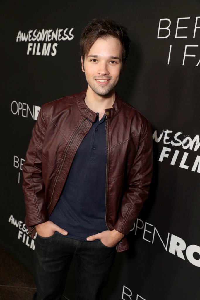 'iCarly' Star Nathan Kress and Wife London Confirm They’re Having a ...